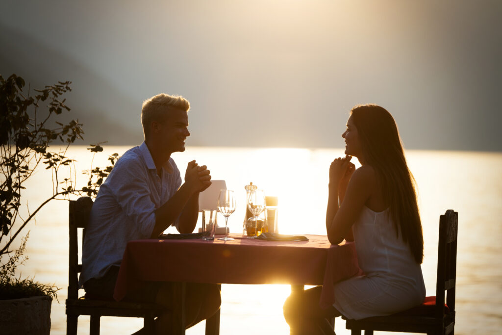 101 Anniversary Dinner Ideas for a Romantic Night In | Date Your Spouse