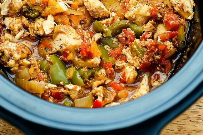 100+ Easy Meals for Large Groups | Date Your Spouse